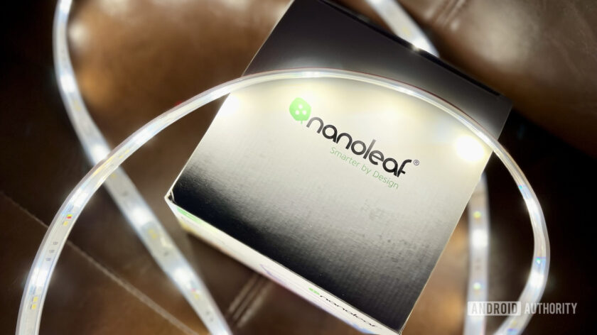 Nanoleaf Essentials Matter smart bulb and lightstrip review