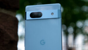 Google Pixel 7a review: Setting the (Real) Tone - Android Authority