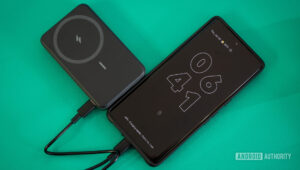 The Anker 633 magnetic battery saved me during a busy vacation