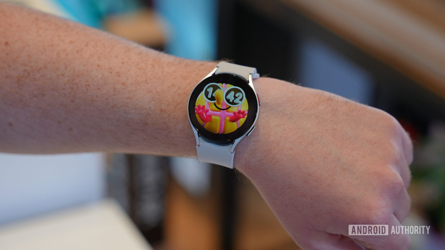 Samsung Galaxy Watch 6 and Watch 6 Classic preview: The bezel is back