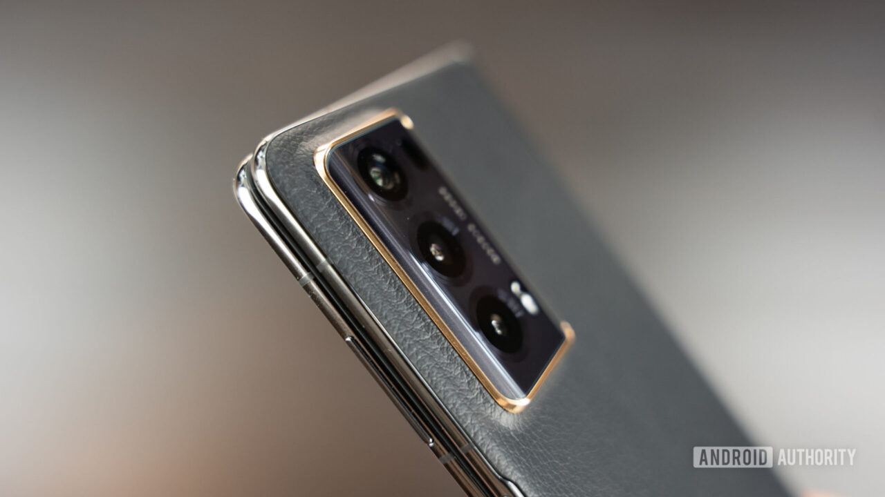 HONOR Magic V2: The world's thinnest foldable launches in Europe