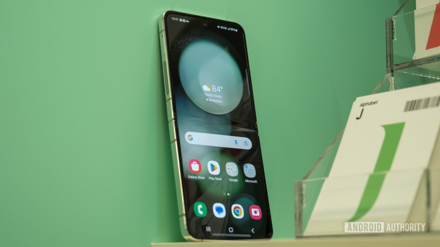 Samsung Galaxy Z Flip 5 problems and how to fix them - Android Authority