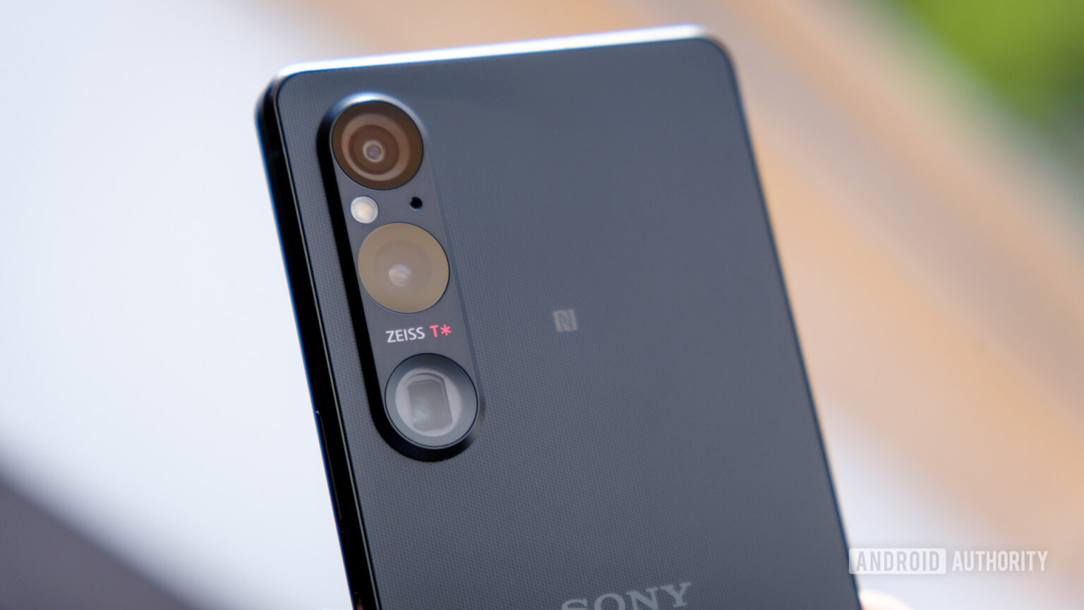Sony Xperia 5 V vs Xperia 1 V: Which should you buy?