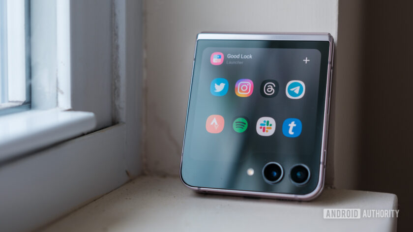 Samsung Galaxy Z Flip 5 problems and how to fix them - Android Authority