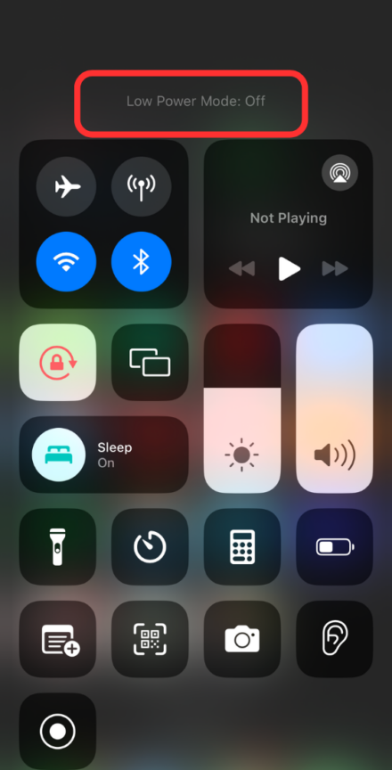 Here's why your iPhone battery is yellow, and how to fix it