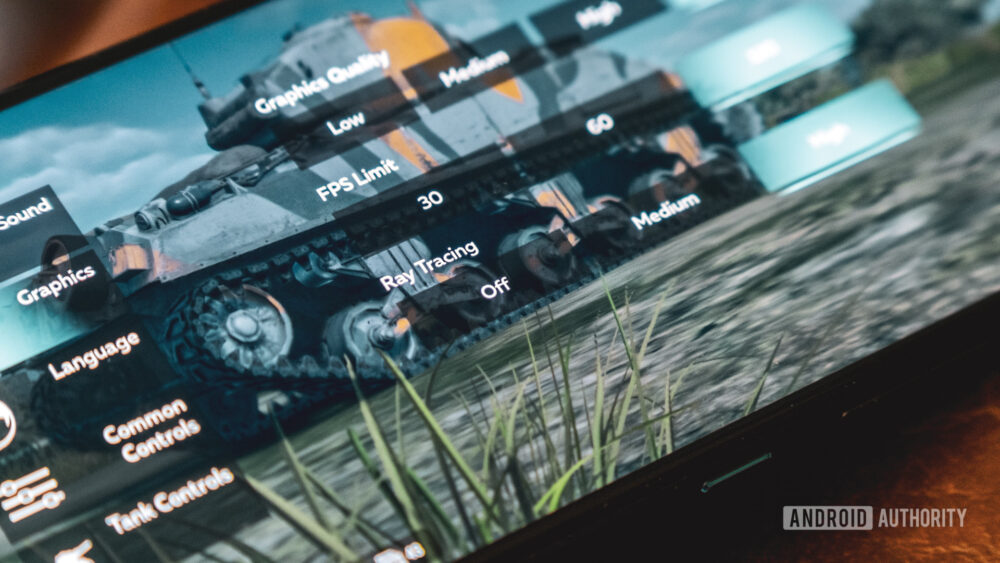 War Thunder Mobile brings ray tracing to phones, is there a difference?