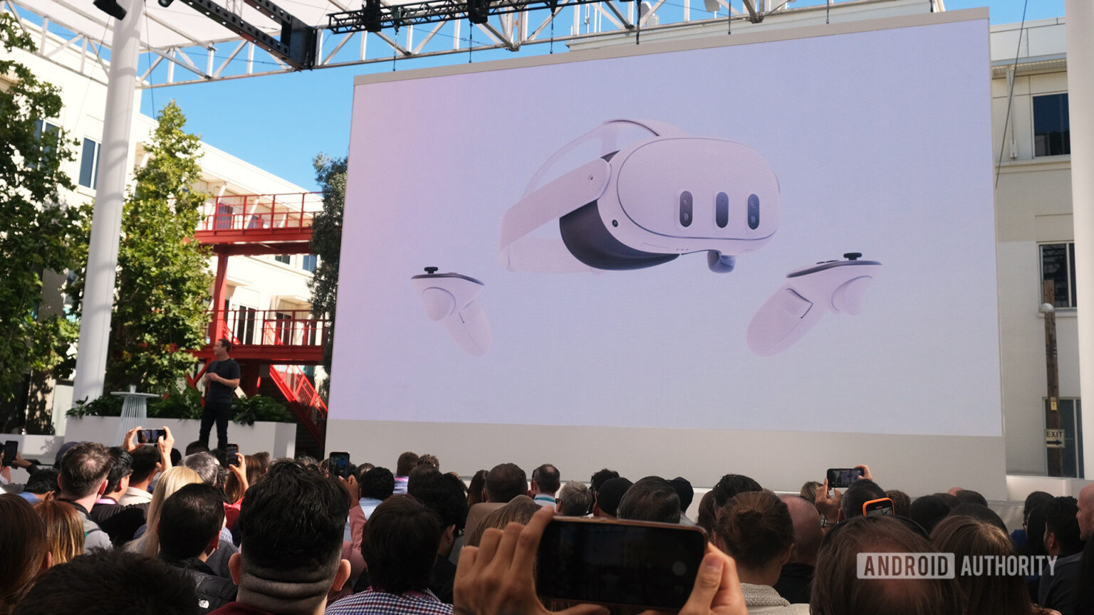 Any XR headset can now run Meta Horizon OS, and that should worry ...