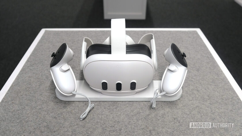 Mobile VR headsets: What are the best options? - Android Authority