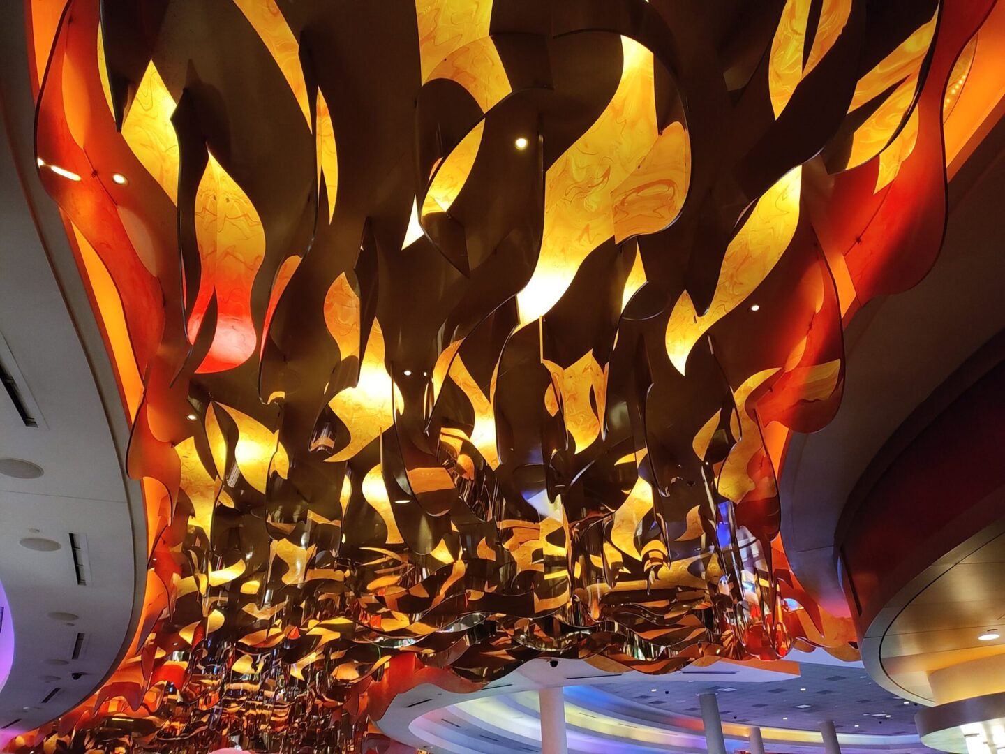 Motorola Razr (2023) review: Making foldables mainstream