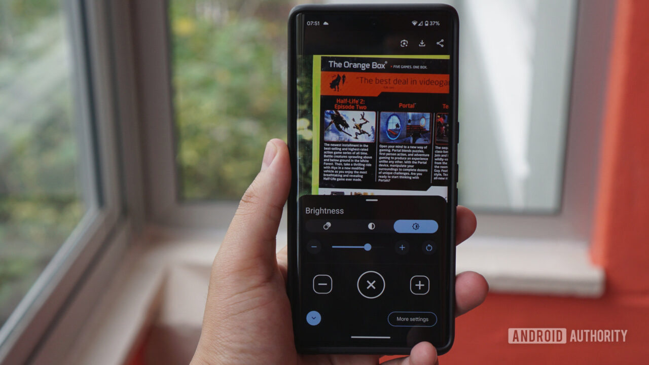 Google's handy Magnifier app is now available for Pixels