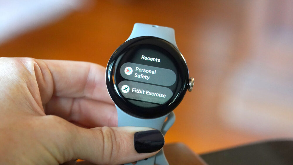 Buying a Pixel Watch 2? Get the LTE version if you care about safety