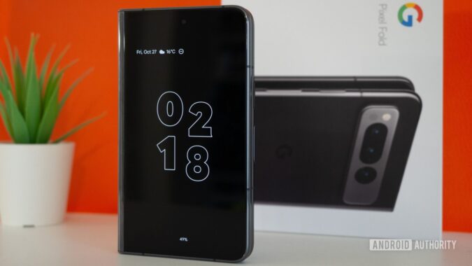 Google Pixel Fold problems and how to fix them - Android Authority