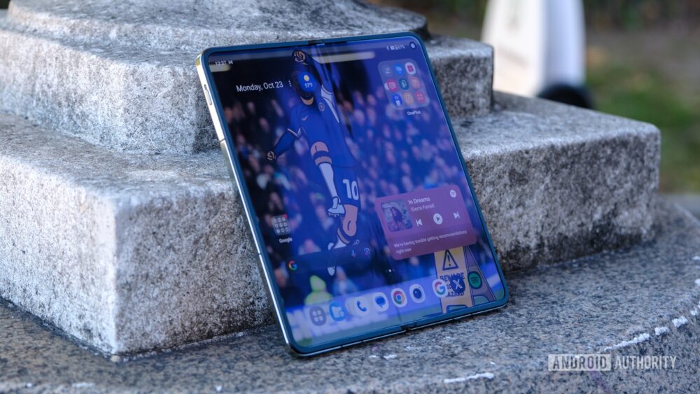 OnePlus Open review: Should you buy it? - Android Authority