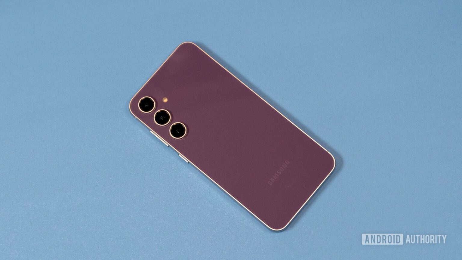 PSA: What to do if you leave your phone in the cold - Android Authority