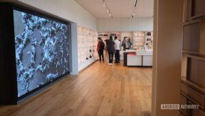 I went to the Google Visitor Experience, and here's what it's like!