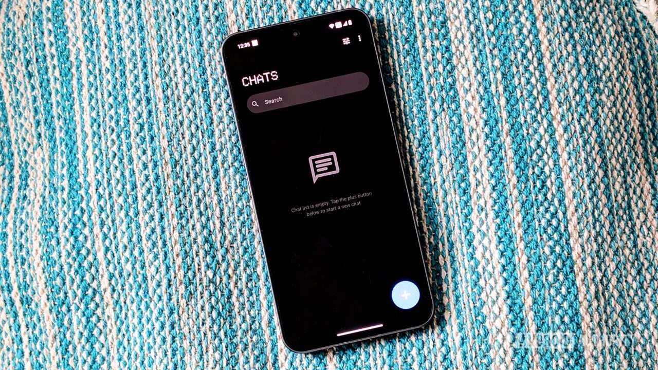 Nothing Chats tested: iMessage support works, but still not ideal