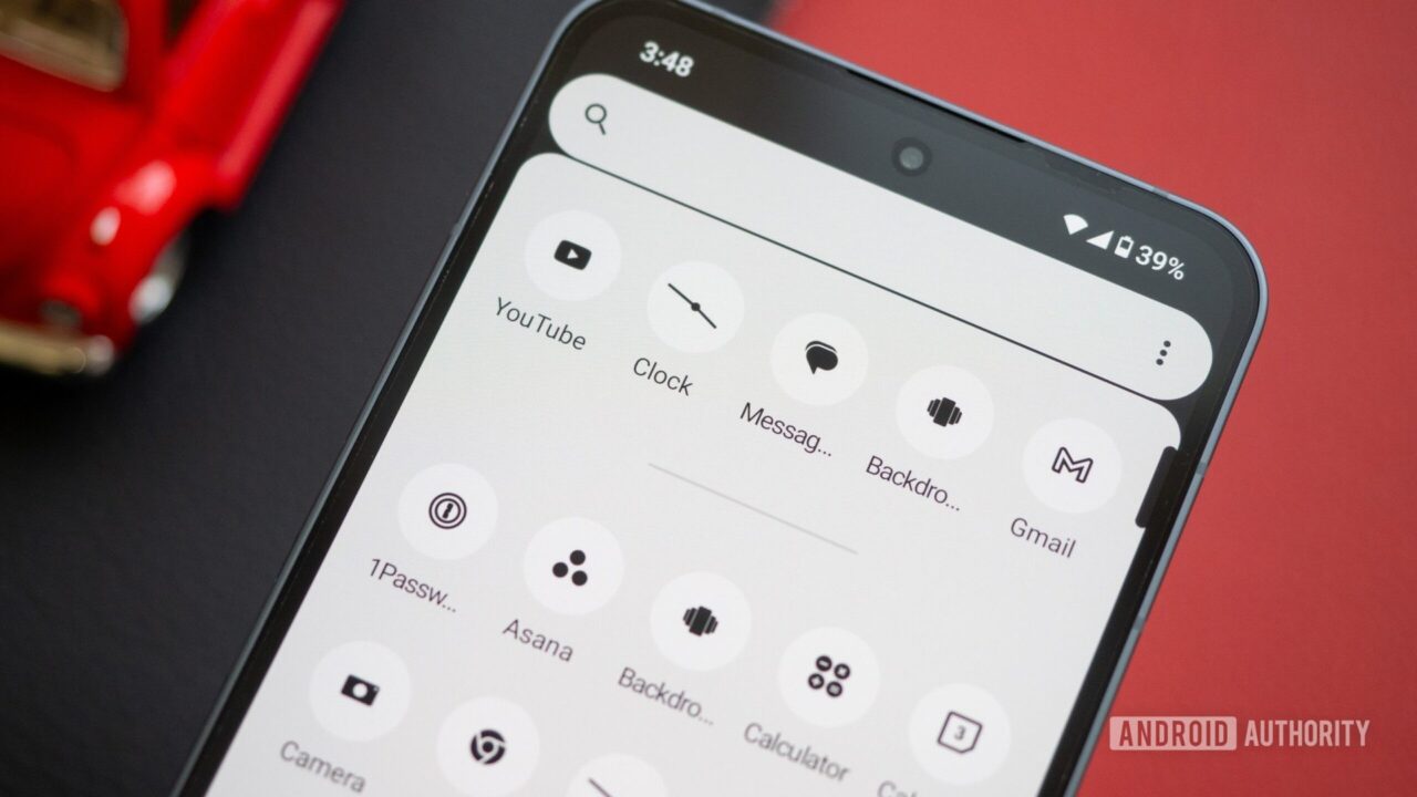 Monochrome themes aren't boring. The Nothing Phone 2 convinced me of that.