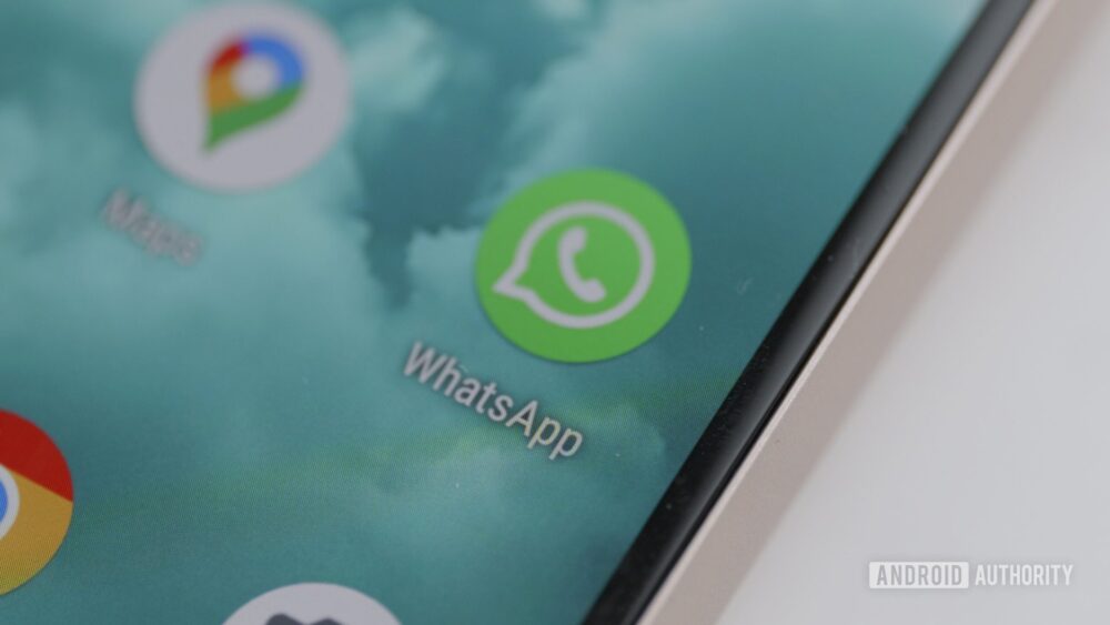 WhatsApp will let you check view-once media on linked devices - Android ...