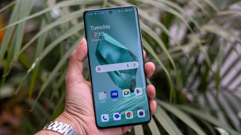 The best selfie camera phones in 2024 - Android Authority