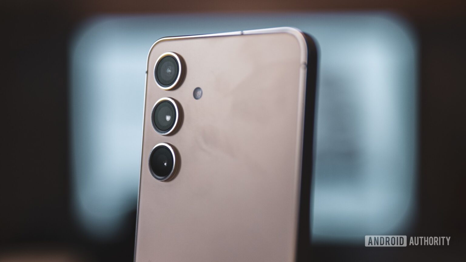 Samsung Galaxy S24 vs Google Pixel 8: Which should you buy?