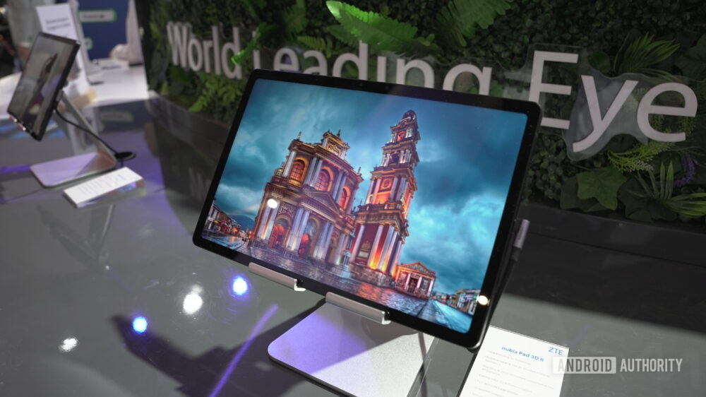 Ditch the glasses: This tablet delivers a 3D experience without the hassle