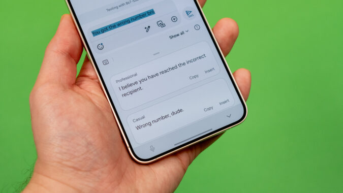 Galaxy S25 to get new AI features powered by Google's Gemini Nano 2 ...