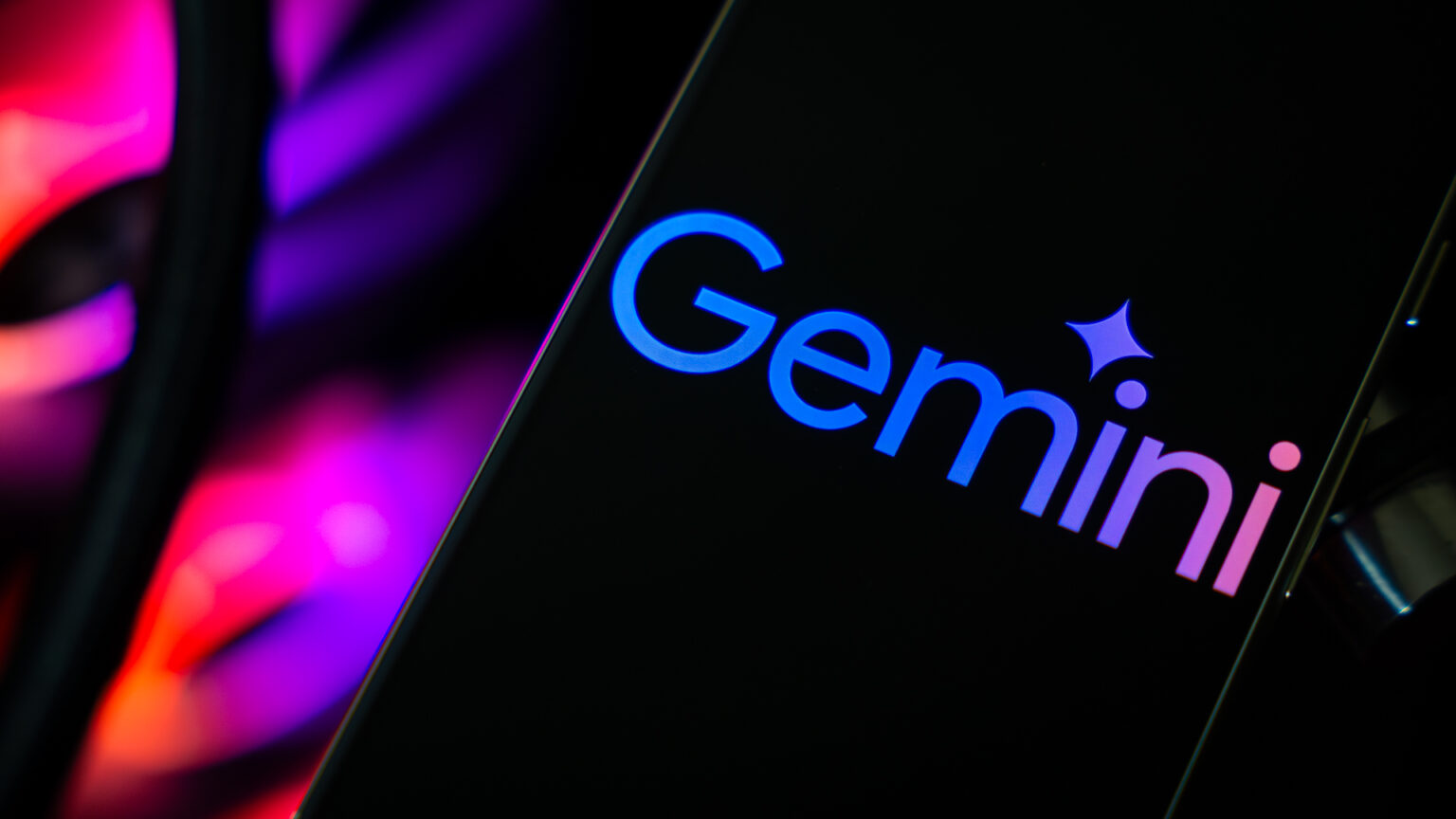 Google's spreading the word about the latest Gemini Live updates ...