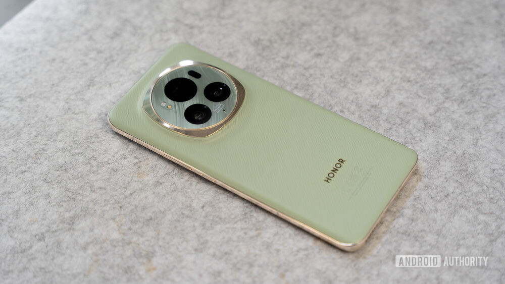 HONOR Magic 6 Pro, Porsche Design Magic V2 RSR launched globally