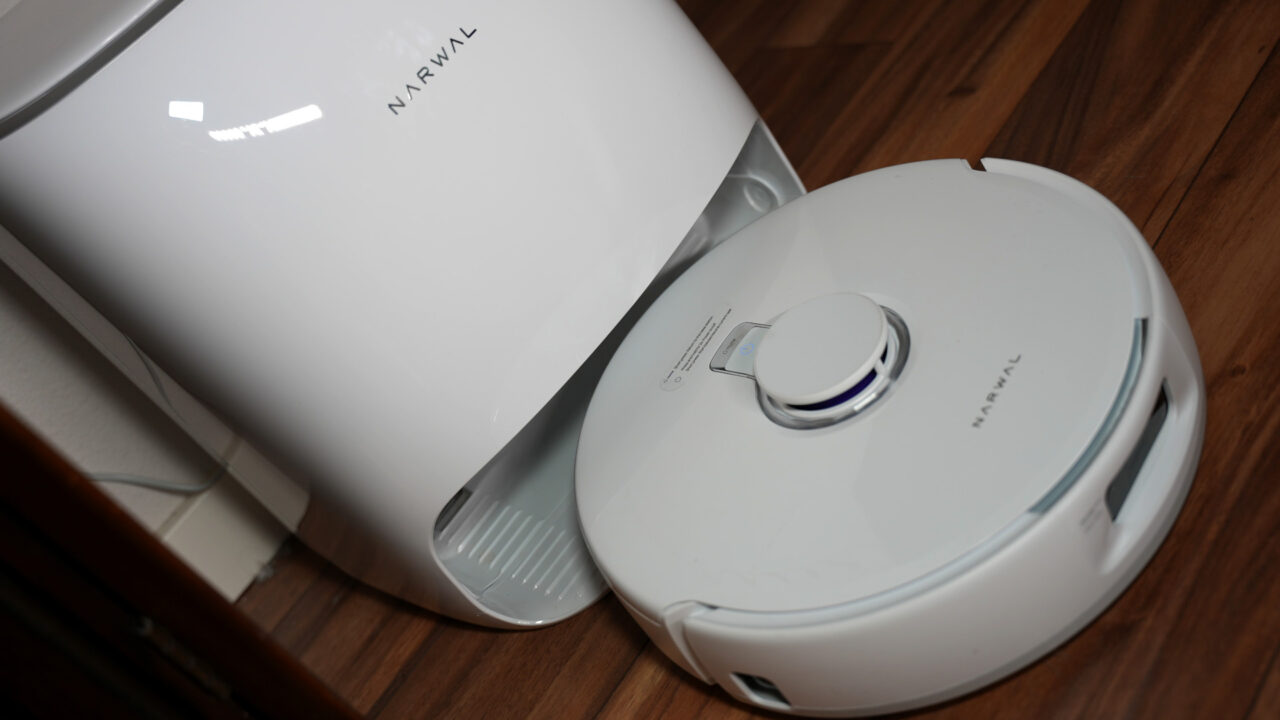 Narwal Freo X Ultra review: Powerful and reliable floor cleaning ...
