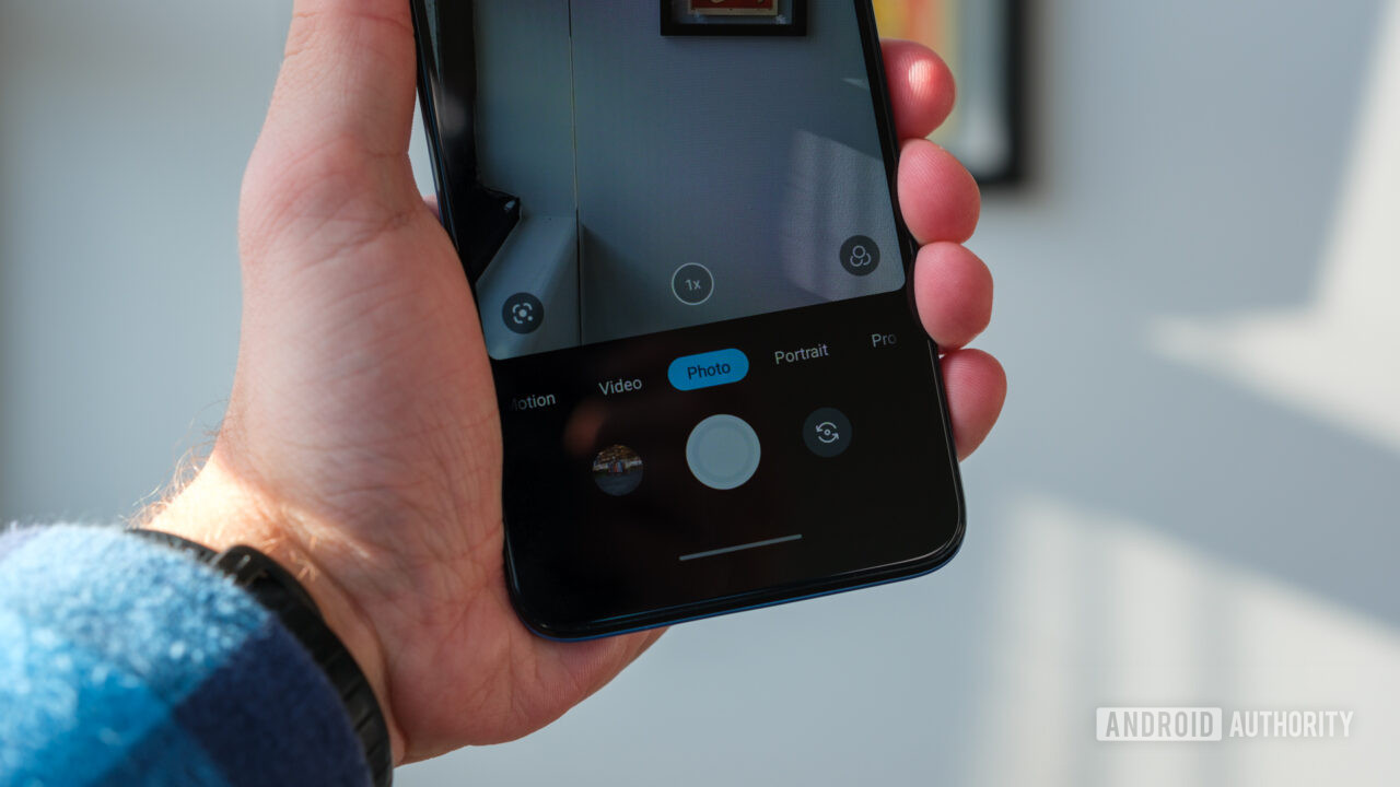 Let's rank all the Android phone camera apps from worst to best