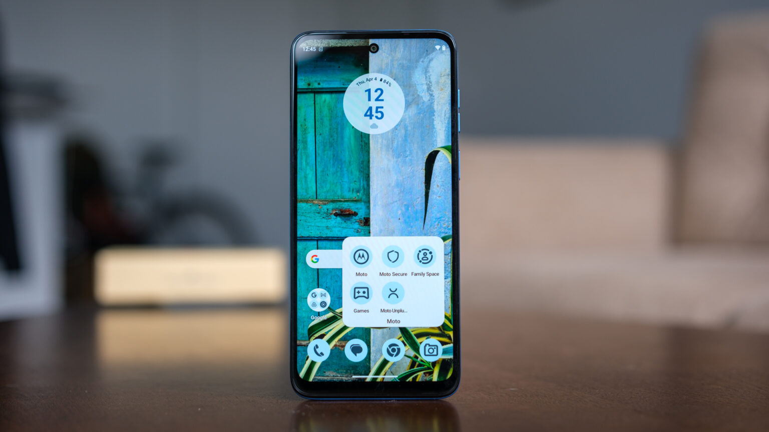 Motorola Moto G Play (2024) review: Should you buy it? - Android Authority
