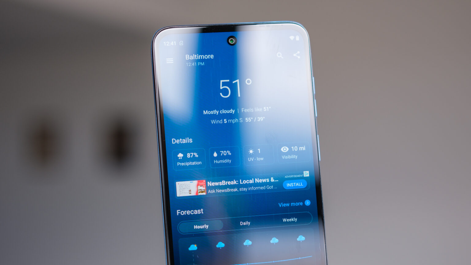 Motorola Moto G Play (2024) review: Should you buy it? - Android Authority