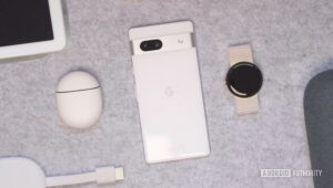 Google's Warranty Helper tool simplifies support for Pixels and Google ...