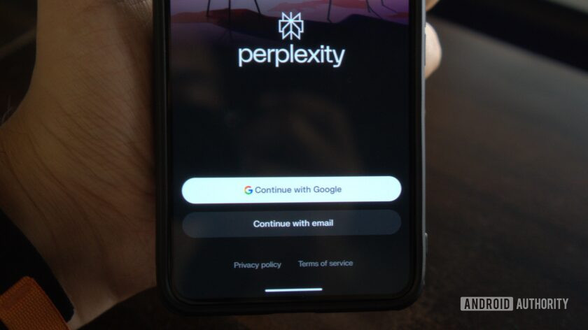 Perplexity AI: How does it stack up against ChatGPT? - Android Authority