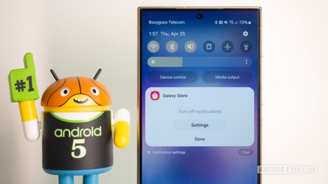Is Samsung Android? What is the difference between them?