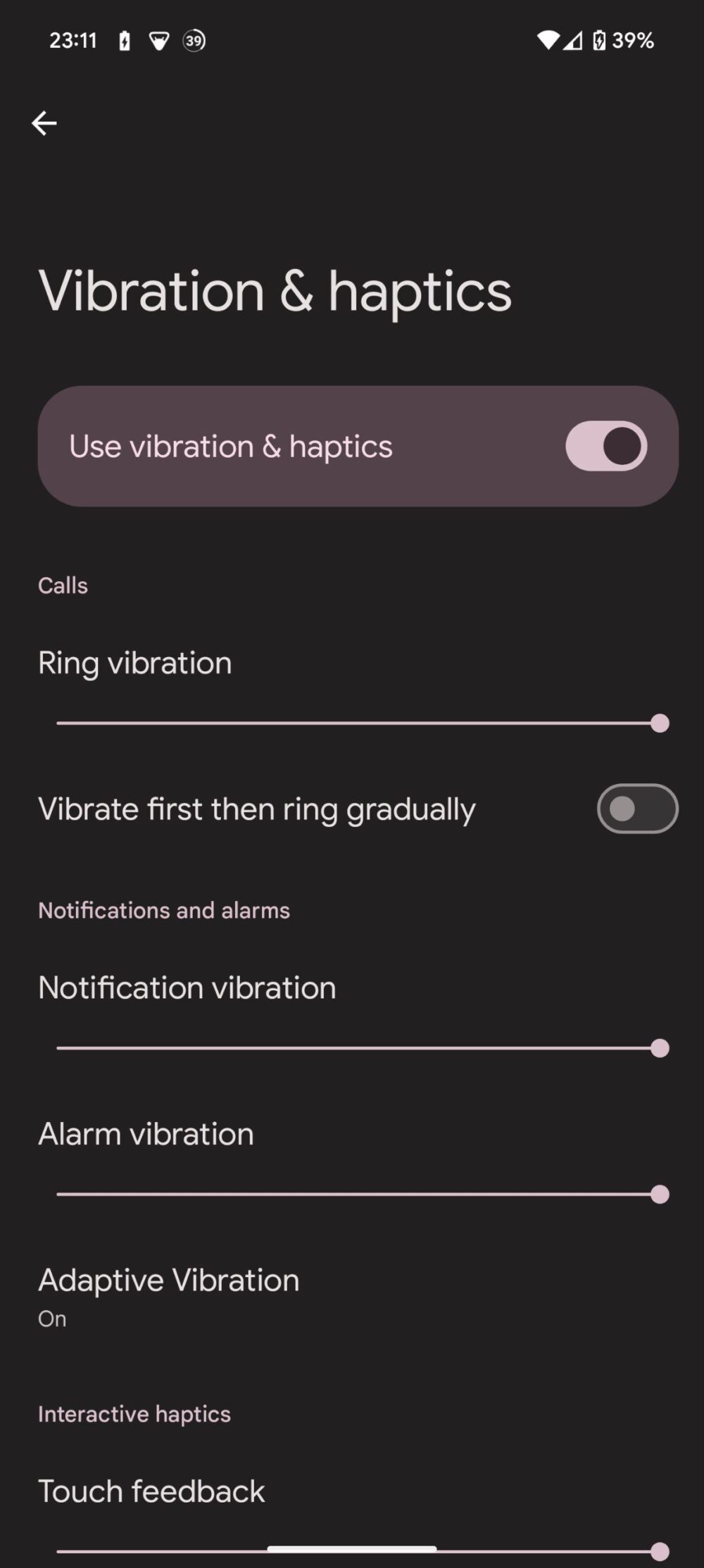 Android 15 helps your Pixel phone vibrate smarter in any environment ...