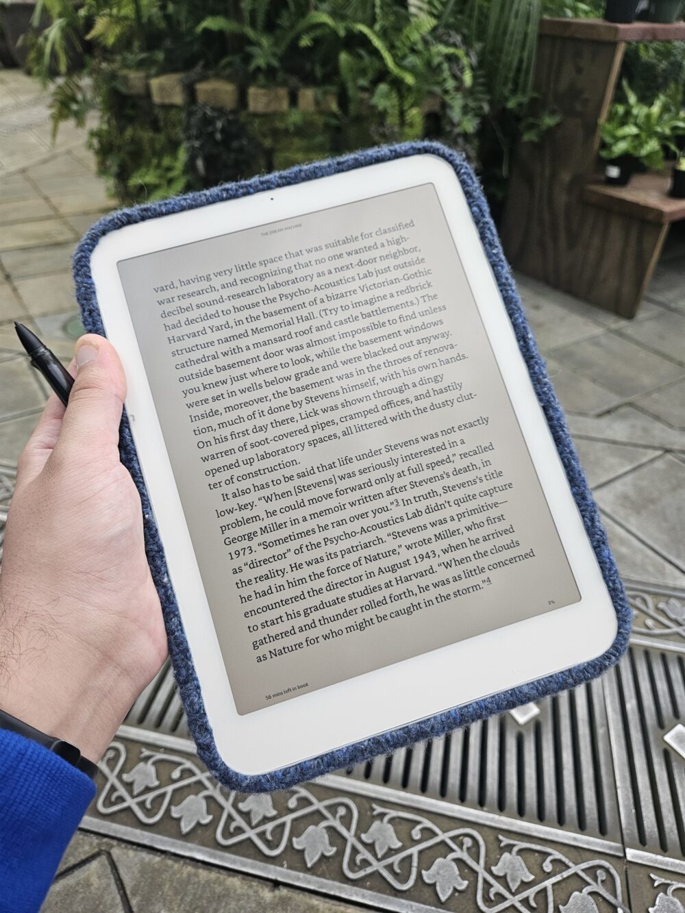 First look at the Daylight DC1 eReader and its game-changing display