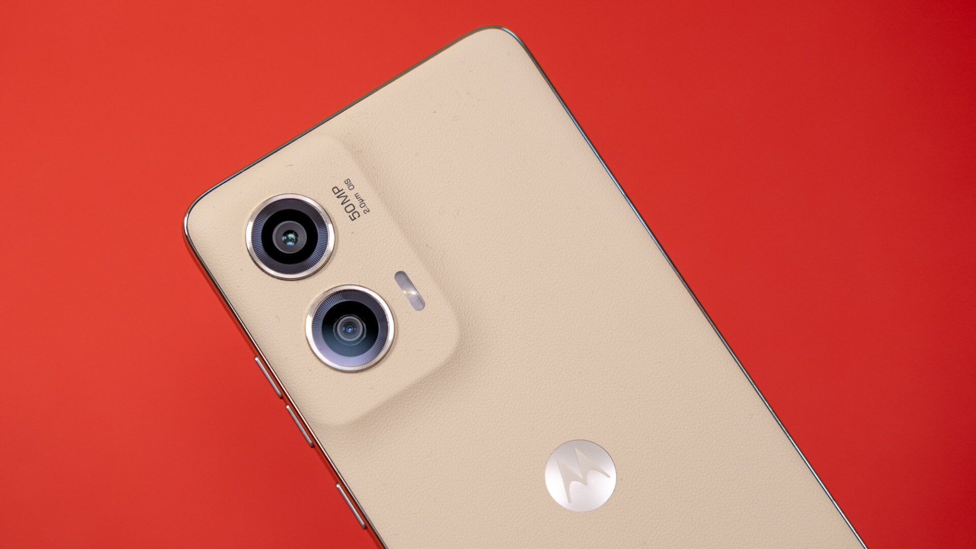 Motorola's hottest phones are on sale right now - Android Authority