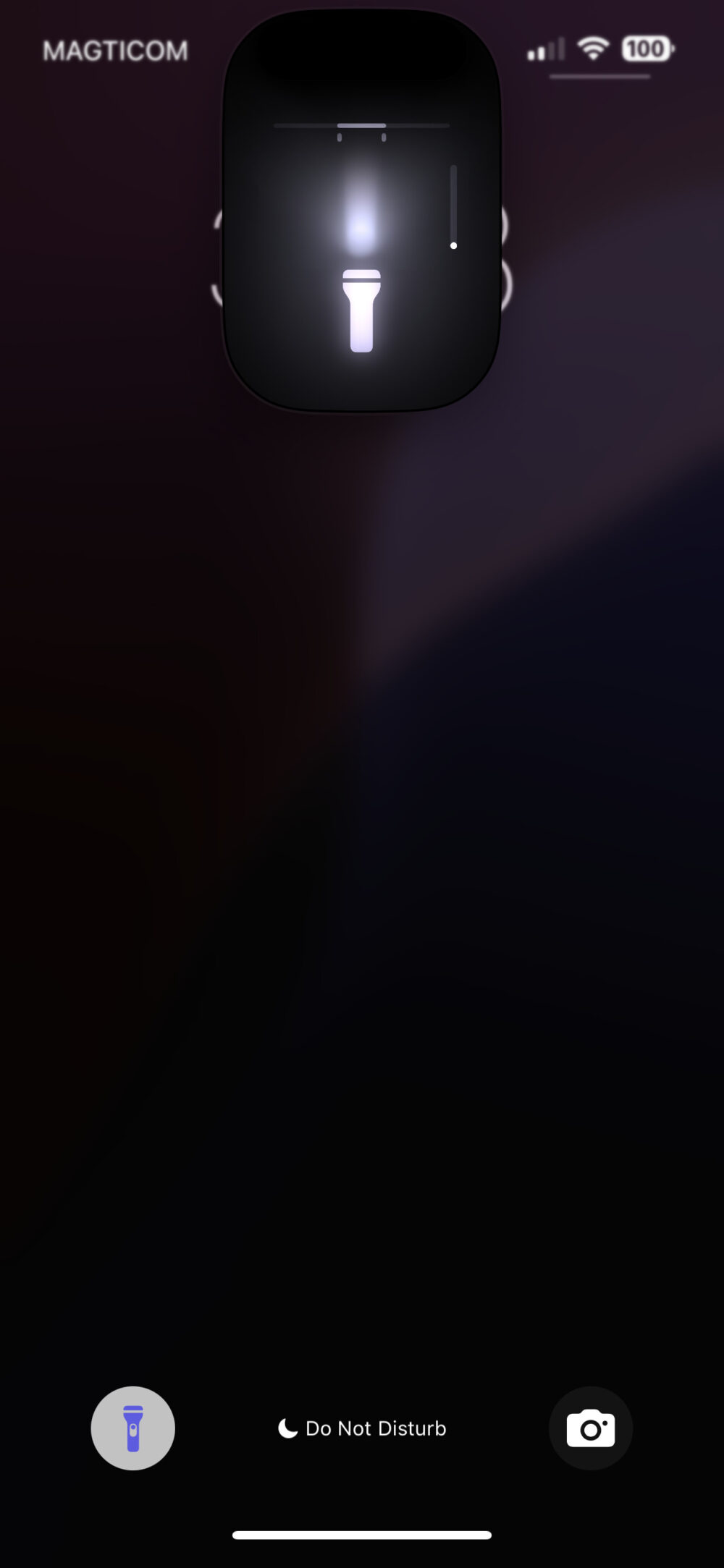 Hidden feature: You can change the iPhone flashlight's radius on iOS 18 ...