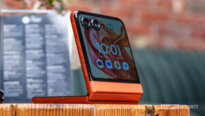 Motorola Razr (2024) series revealed: Stiff competition for the Z Flip 6