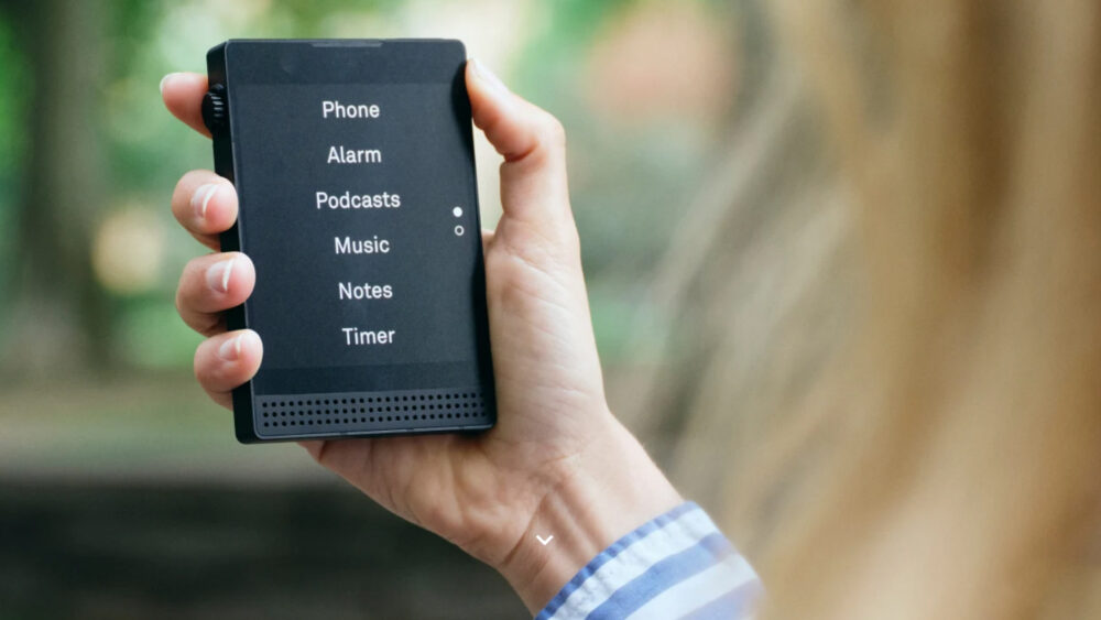 This new minimalist phone costs as much as the Galaxy S25