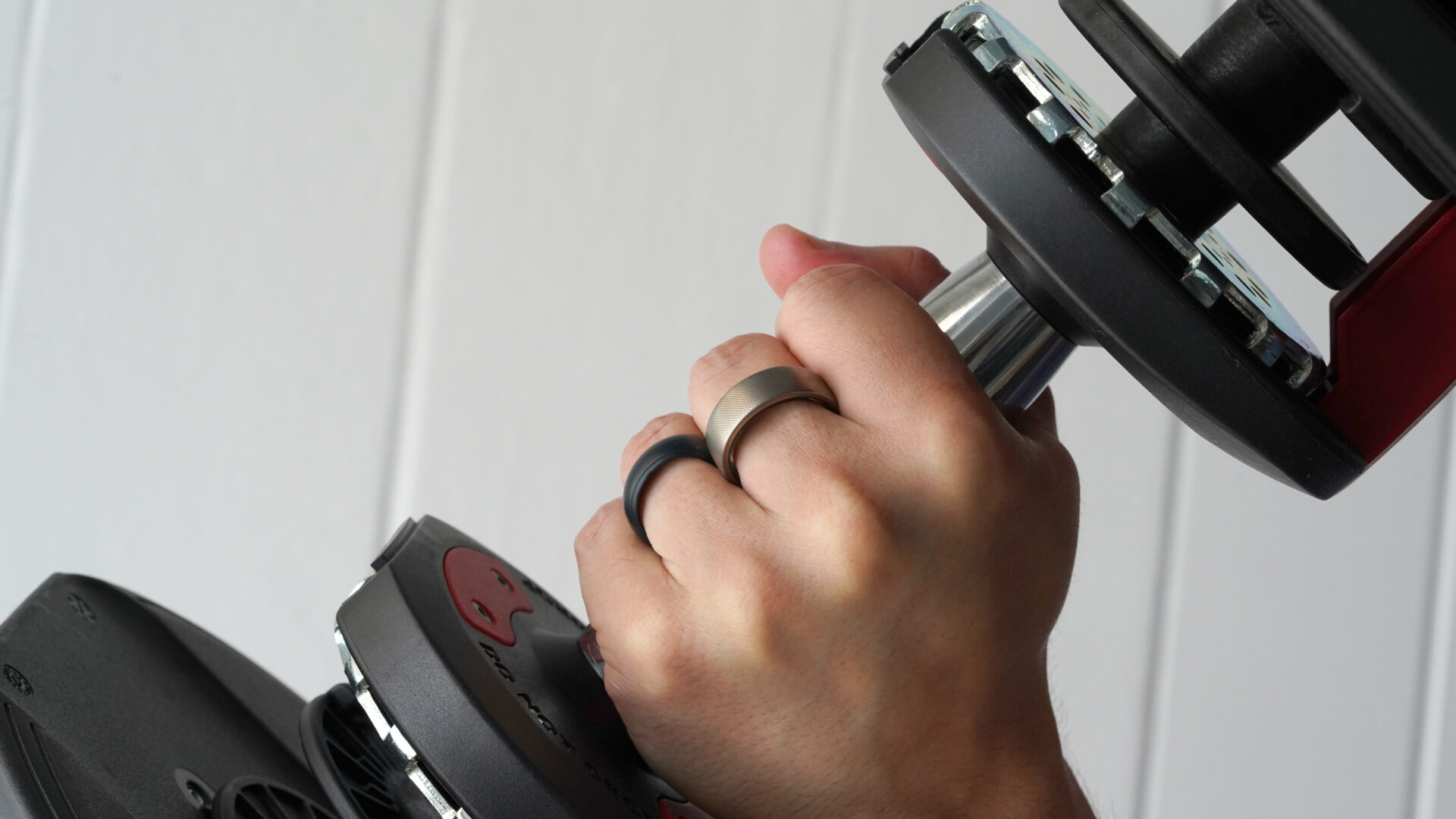 Amazfit Helio Ring review: A nice smart ring that I can't wear