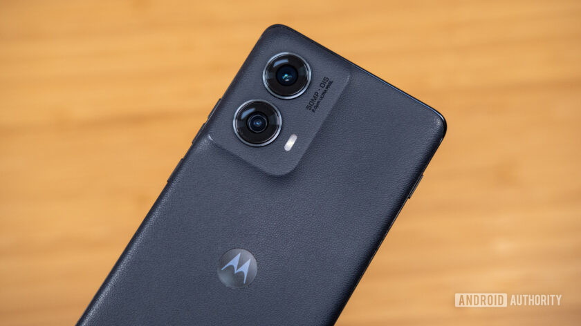 Motorola Android 15 roadmap revealed