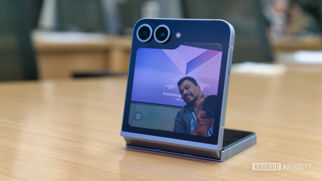 Samsung Galaxy Z Flip 6 is here: Price, specs, features, all you need ...