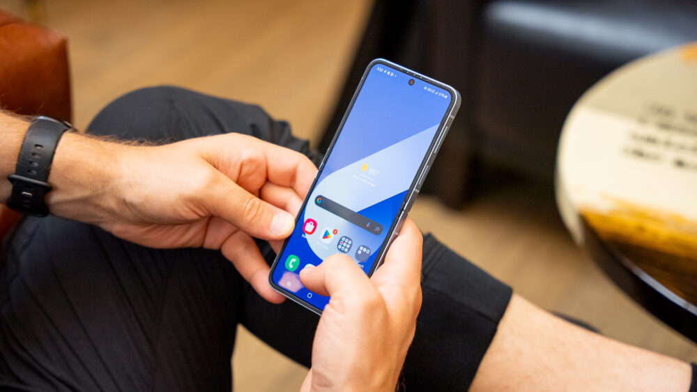 Samsung Galaxy Z Flip 6 review: It keeps winning me over