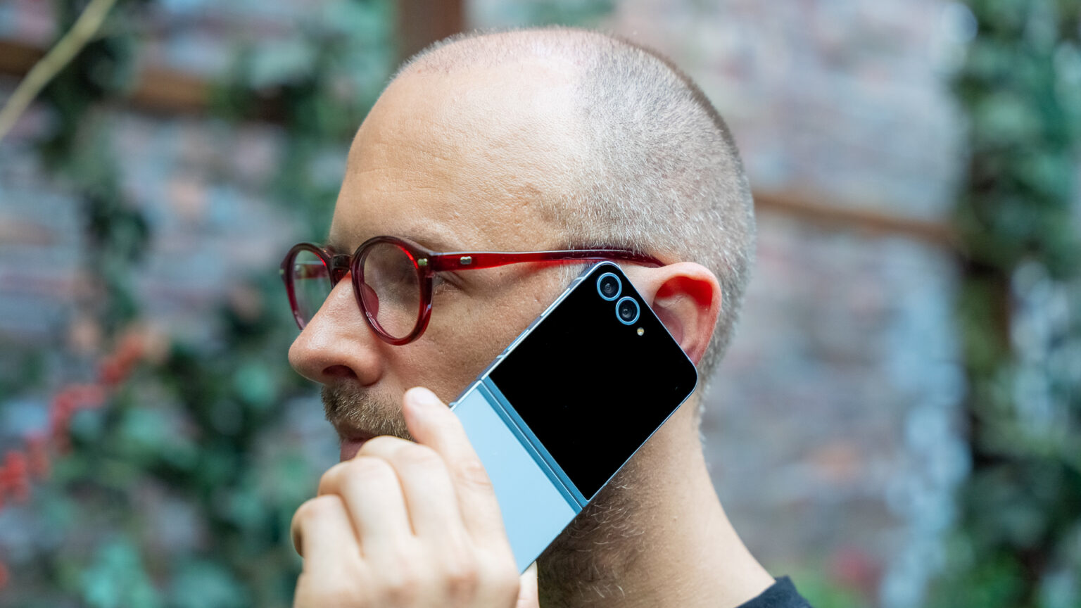 Samsung Galaxy Z Flip 6 review: It keeps winning me over