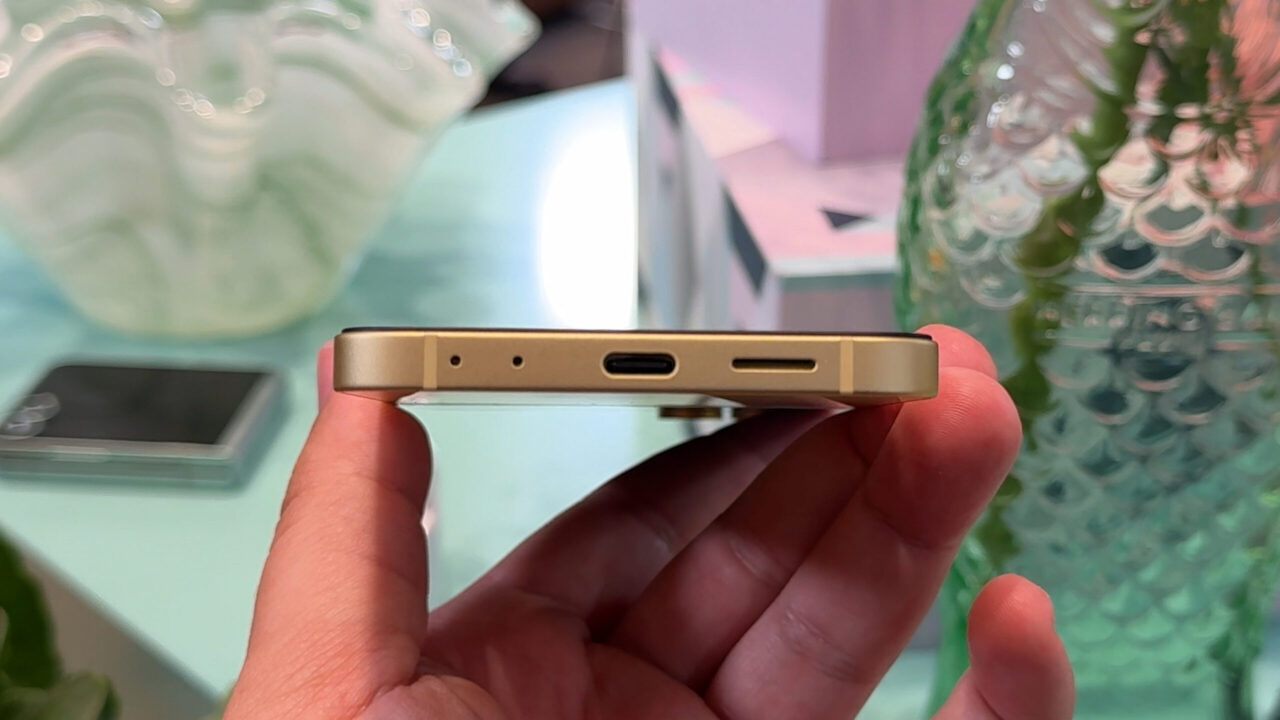 Galaxy Z Fold 6 and Flip 6 hands-on review: What's new, Samsung?