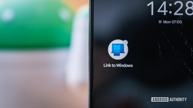 How to wirelessly browse your Android phone files in Windows File Explorer
