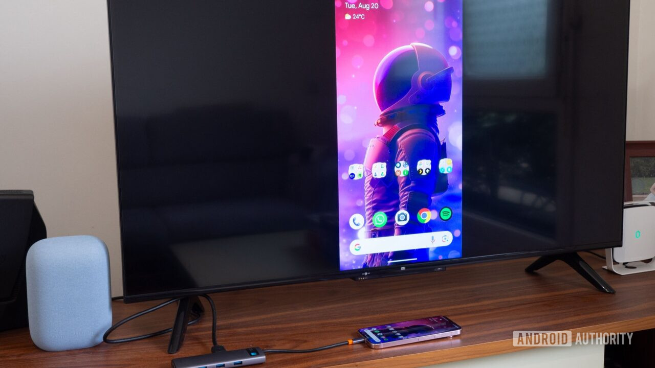 The Pixel 9 series supports display output over USB-C out of the box