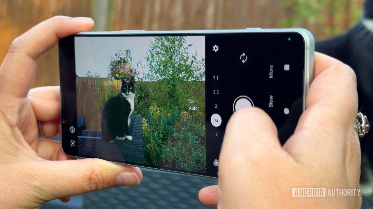 Let's rank all the Android phone camera apps from worst to best